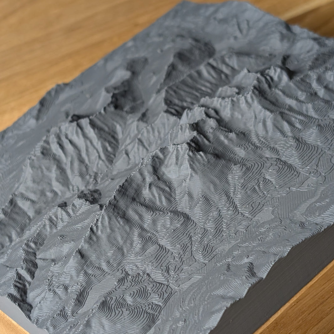 Individual mountain reliefs – handmade for mountain lovers & trail ...